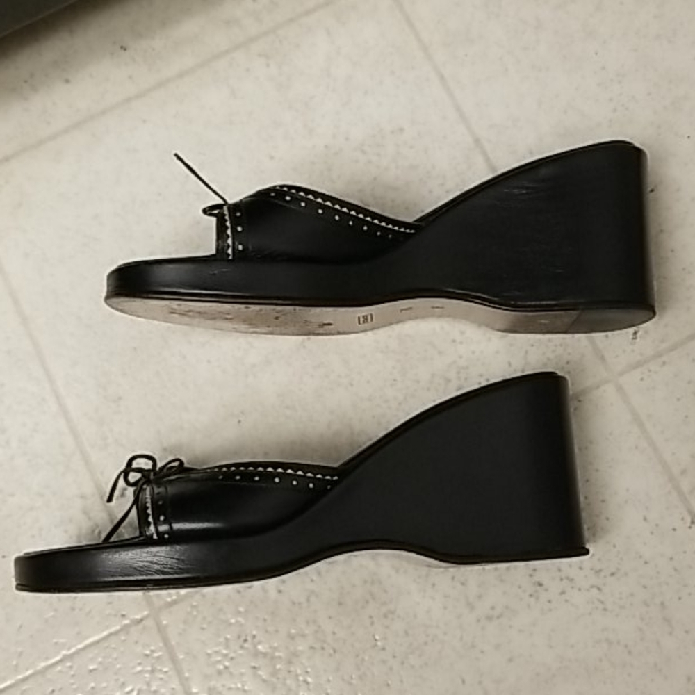 Coach Brogue Style Wedge Sandals Cute Darta Bow - Gem